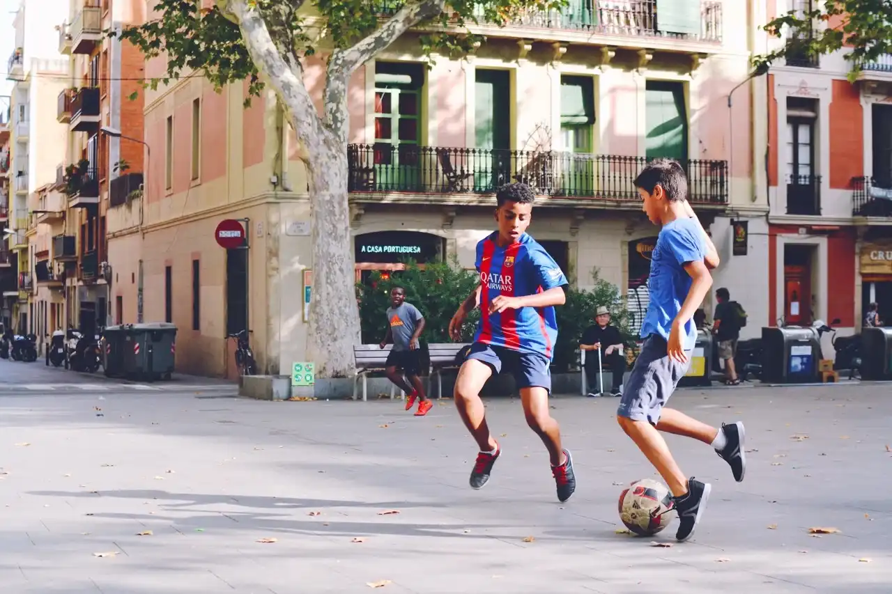 Discover 171 local hidden gems in Barcelona